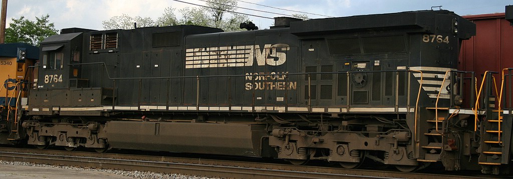 NS 8764